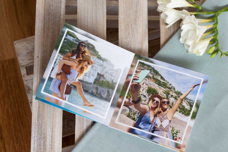 Foto Booklet erstellen: online, per App oder im Designer | ifolor