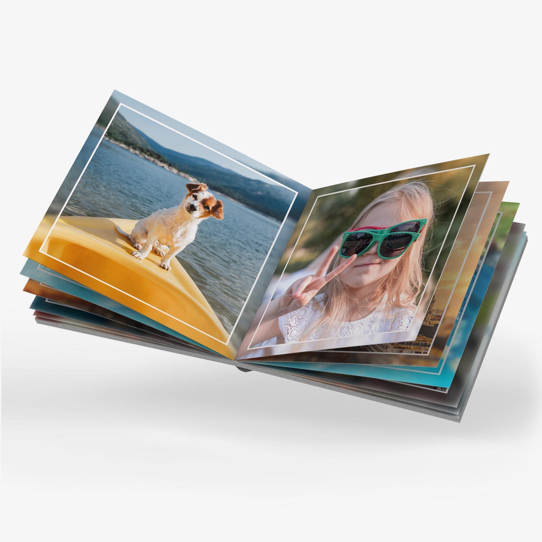 Booklet with optional gift box with 30 pages made with premium photo ...