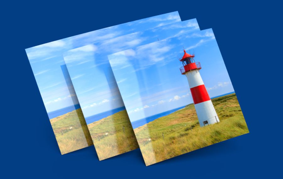Print digital photos on 9 cm glossy photo paper | ifolor