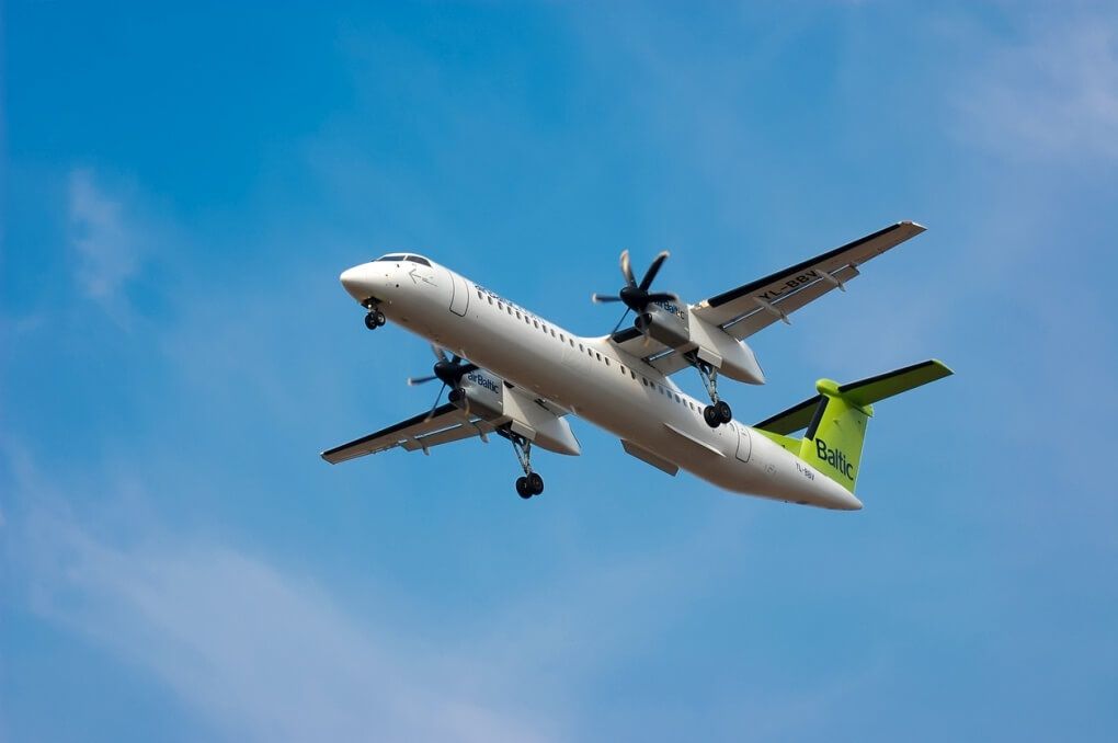 Planespotting – The right way to take photos of planes | ifolor