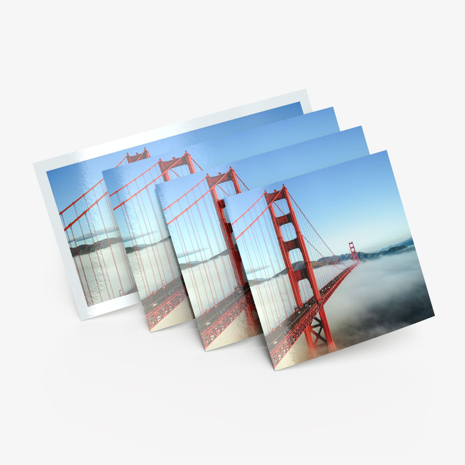 Print digital photos on 9 cm glossy photo paper | ifolor